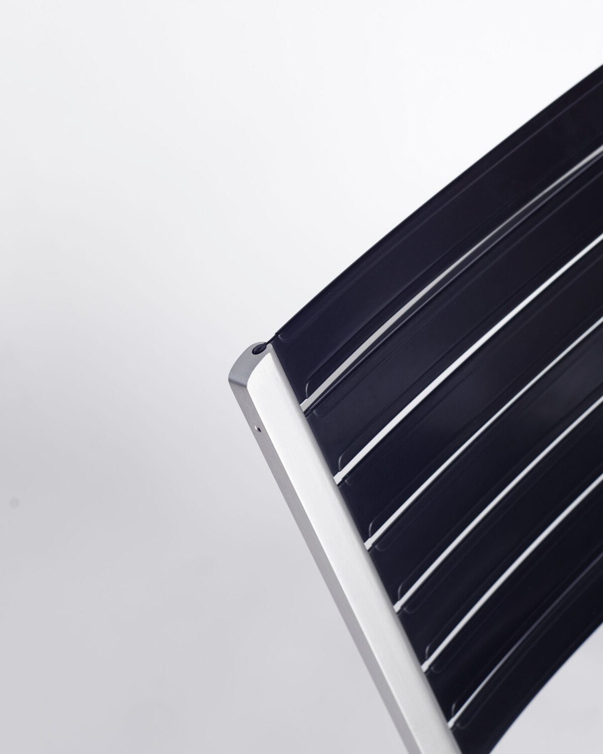 Elox Chair with Armrests - Lehni – industrialkonzept