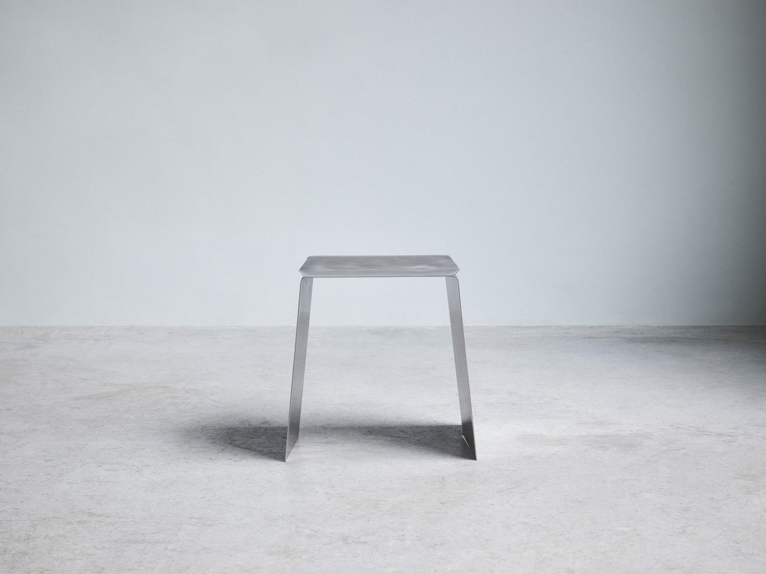 Paul Coenen - Camber - Stool – industrialkonzept