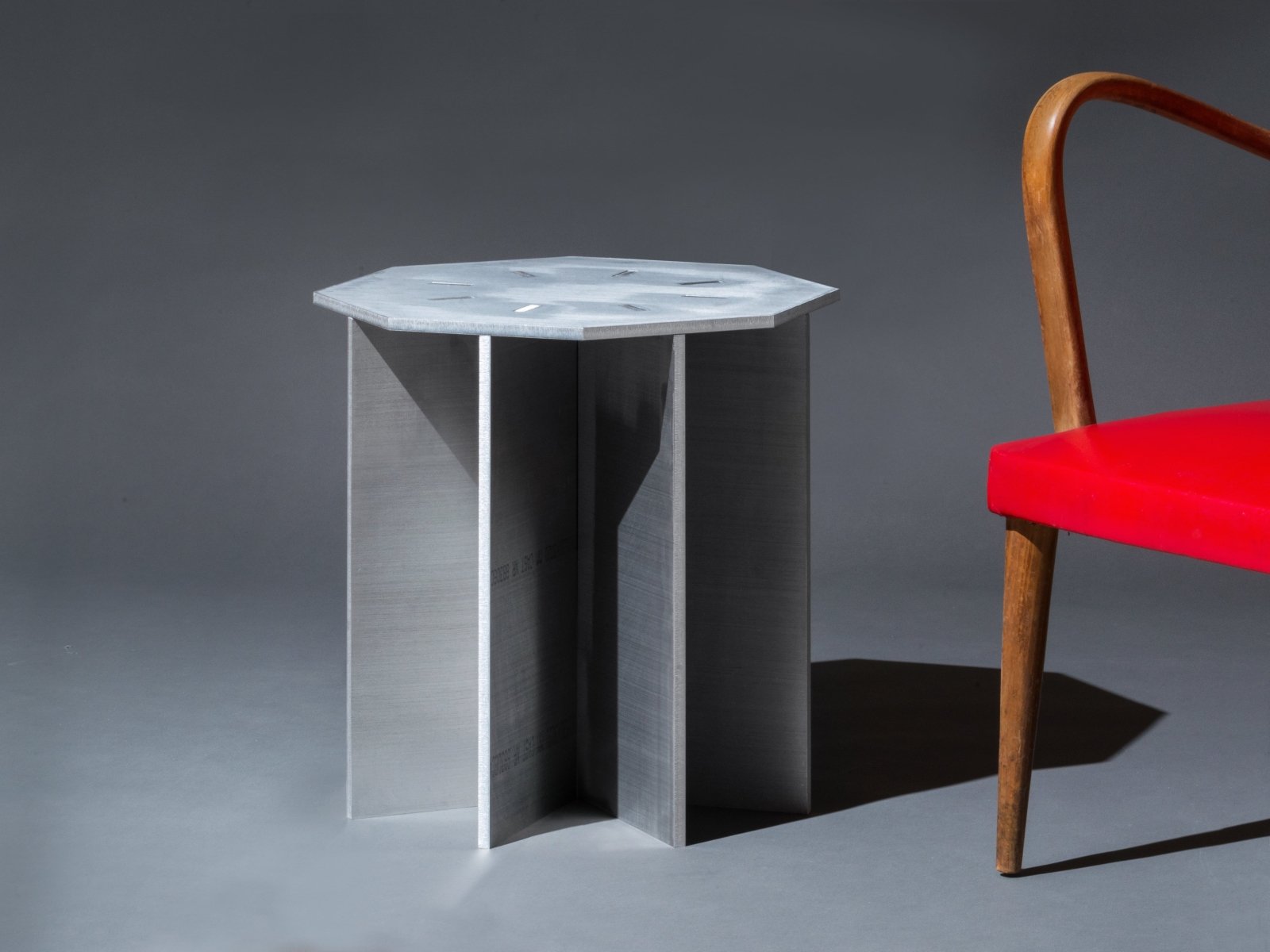 NM10 Octagonal - Side Table - NM3 – industrialkonzept